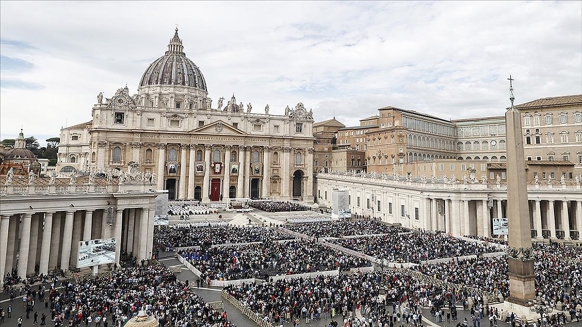 Yeni Papa Kim Olacak? Konklav Öncesi Vatikan’da Kritik Bekleyiş ...